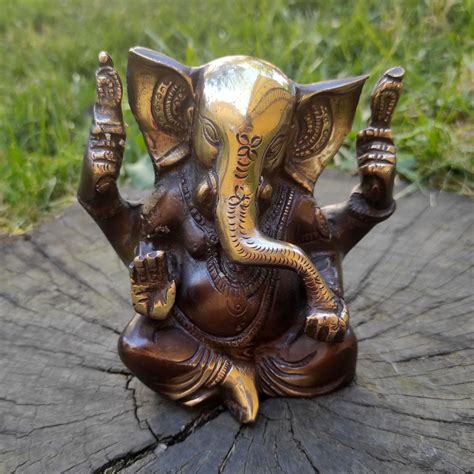 Фігура з бронзи Ганеша — статуетка з бронзи висота 10 см продаж ціна у Києві Статуетки від