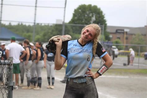 Southeastern Softball Player Isabella Burke Commits To Bentley
