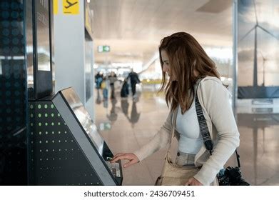 Airport Self Service Kiosk Images Stock Photos D Objects Vectors Shutterstock