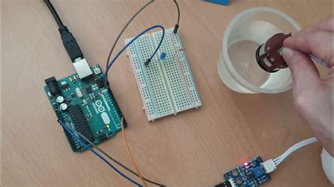 Arduino Uno 로 Azdm01 탁도센서 모듈을 사용해서 탁도 변화시 Led 제어해 보기 Youtube