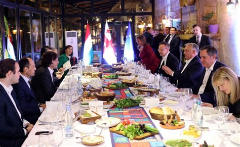 მთავრობა კობახიძემ ორბანს ოფიციალურ ვახშამზე უმასპინძლა გურიის მოამბე