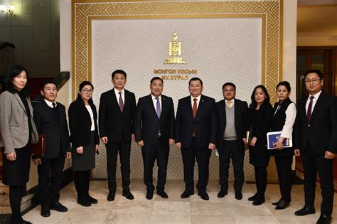 Холбоо барих