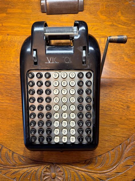 Vintage Victor Adding Machine Made In Chicago 1930s To 1950s Etsy