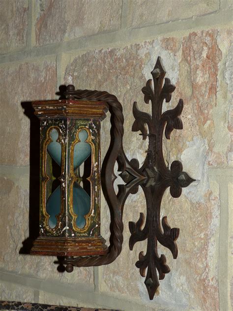 무료 이미지 목재 고대 미술 창문 시각 벽 가구 조명 조로 사진 프레임 조각 역사적으로 모래 시계 과도 현상 현대 미술 계란 타이머 다 써