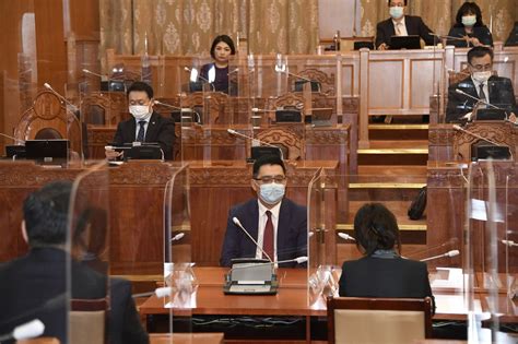 УИХ Ж Эрдэнэбулганыг Үндсэн хуулийн цэцийн гишүүнээр томиллоо