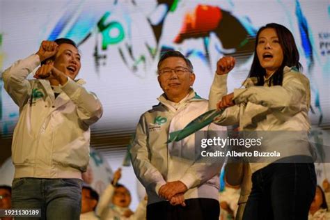 115 Photos Et Images Haute Résolution De Cynthia Wu Getty Images