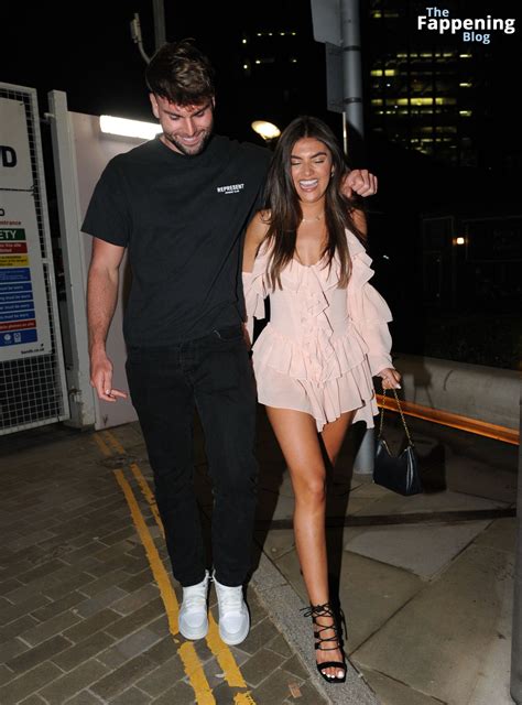 Samie Elishi And Tom Clare Share A Kiss On A Night Out In Manchester 16