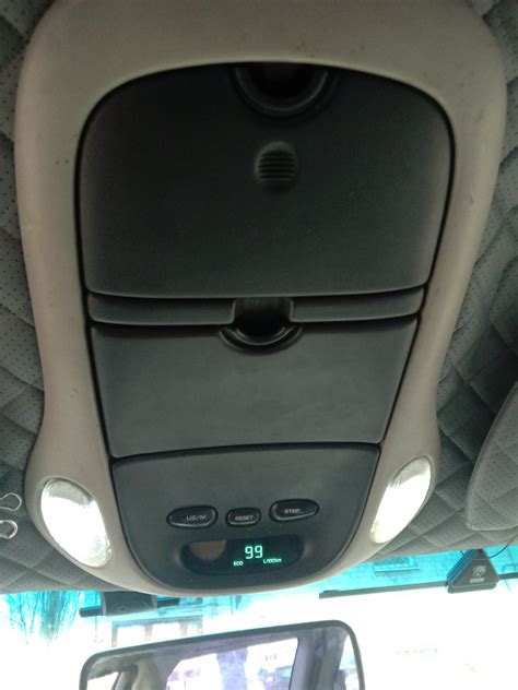 потолочьная консоль — Dodge Grand Caravan 3g 3 л 1996 года тюнинг Drive2