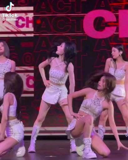 Itzy Ryujin Fancam Sneakers Era