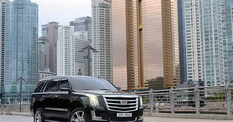 [고속도로 연비] 캐딜락 에스컬레이드로 서울부터 부산까지 달리면