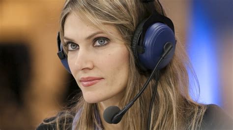 Зам председателката на ЕП Ева Кайли временно губи пълномощия след арест за корупция