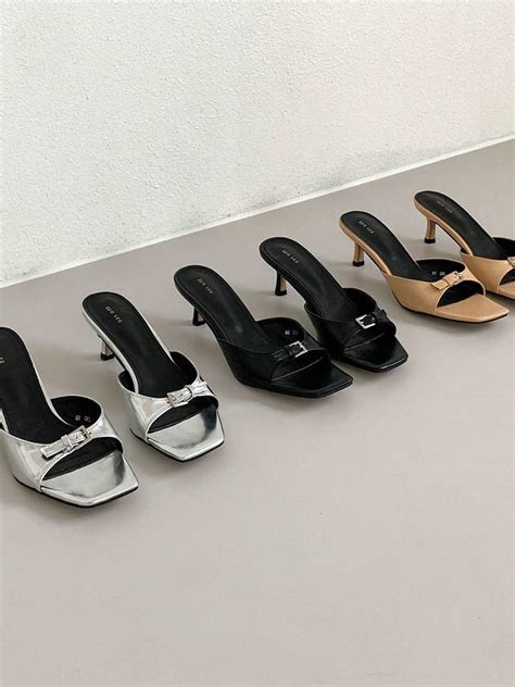 뮤즈모브 스퀘어 버클 뮬 힐 5cm 여름구두 여름신발 뮬 뮬힐 여름 뮬슬리퍼 슬리퍼구두 여름샌들