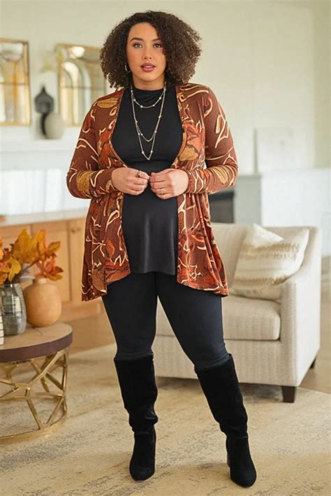 21 Plus Size Casual Fall Outfits Curvy Women Will Love