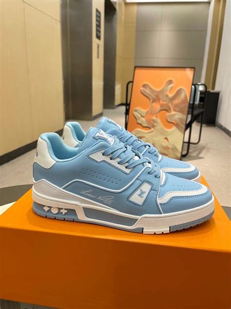 Жіночі кеди — ціна 4650 грн у каталозі Кеди Купити жіночі речі за доступною ціною на Шафі