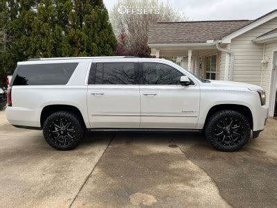 2016 Gmc Yukon Xl With 20x9 8 Fuel Maverick And 275 60r20 Nitto Ridge