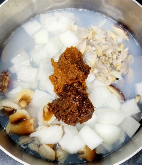 바지락 된장찌개 끓이는 법 바지락 가득 된장찌개 만드는 법
