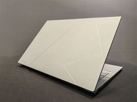 Jadi Laptop Oled Inci Dengan Ai Paling Ringan Harga Asus Zenbook Oled Ux Mulai