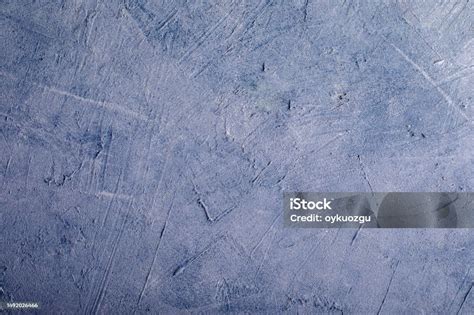 텍스트를 위한 공간이 있는 아트 거친 양식화된 텍스처 배너입니다 하늘색 치장 벽토 배경입니다 0명에 대한 스톡 사진 및 기타 이미지 Istock