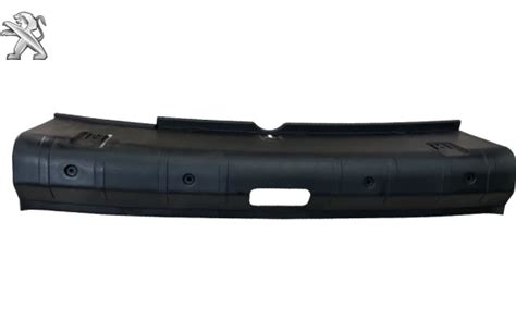 خرید و قیمت قاب پلاستیکی سینی جا چراغی عقب پژو 206 Sd برند ایرانی ترب