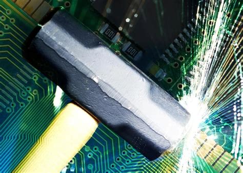 New Rowhammer Attack Breaks Ddr4 Memory Protection