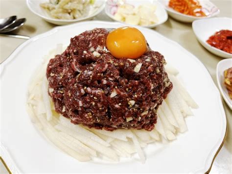 소고기 육회만드는 방법육회 부위 소금 양념 소고기 육회 비빔밥 만들기 네이버 블로그