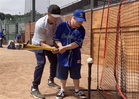Baseball Players With Disabilities Austin Miracle League A Home Run