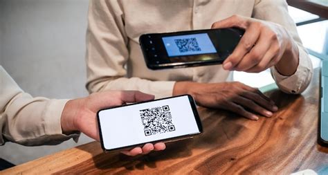 Premium Photo Qr Code Payment Woman Scanning Qr Code Online Shopping Cashless Technology Concept