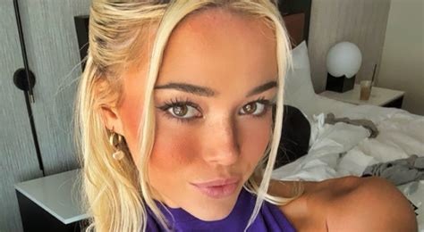 Photos Olivia Dunne Stuns In Her Red White And Freckled Bikini In The Hamptons