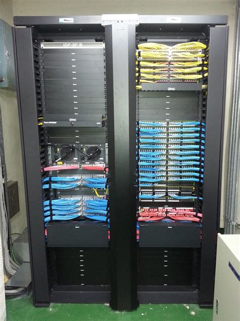 서버실 네트워크 광케이블 공사