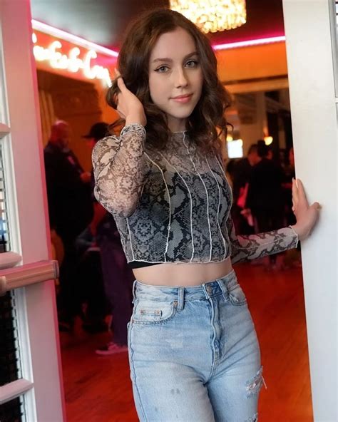 Picture Of Kacey Fifield