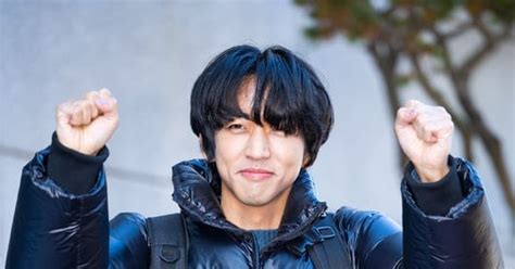 [사진]이승윤 수줍은 미소로 파이팅