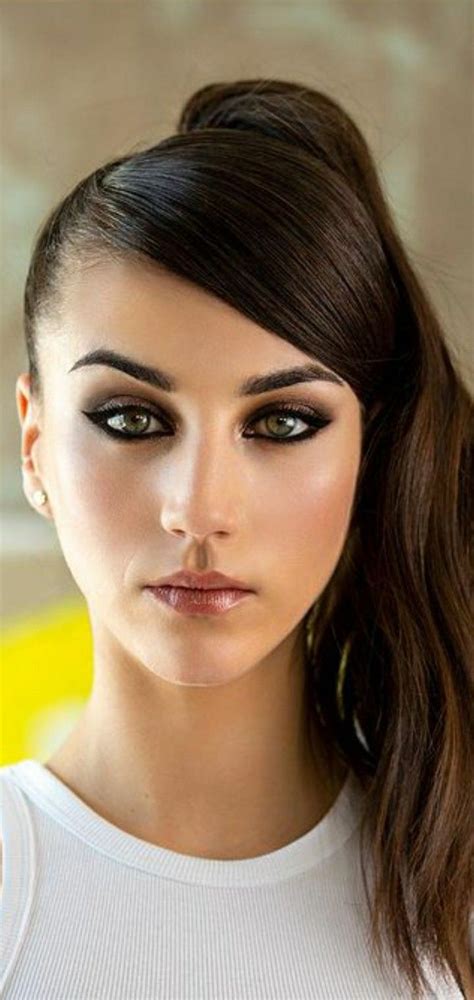 Claudia Salas Rosto Ideias De Maquiagem Cantores