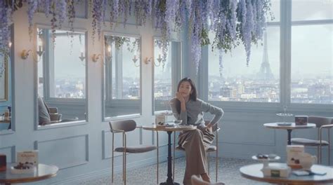 Pin Oleh Xiao Di 广告