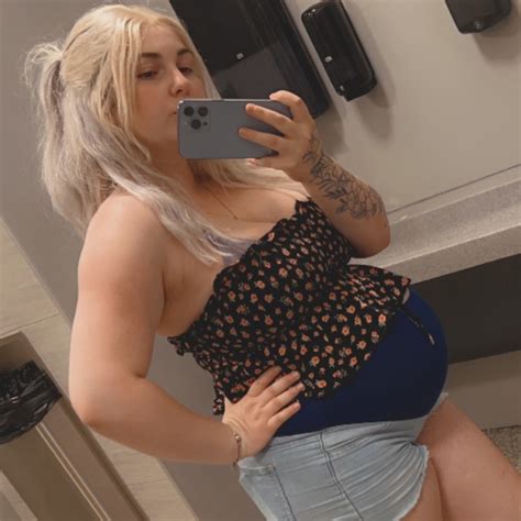 Naomi Cameron S Profile Vids Pics More ManyVids ManyVids