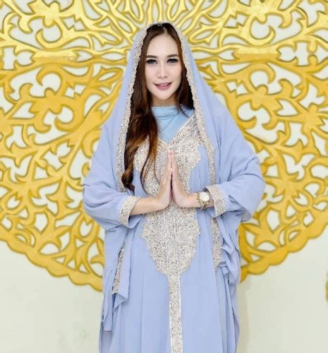 Yunie Kianaila Enak Banget Crut Di Dalem Istri Orang Play Forums