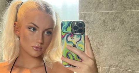 Easyjet Sex Pretender Wants Virgin Romp In Space 3 Minutes Of Zero Gravity Is Enough Daily