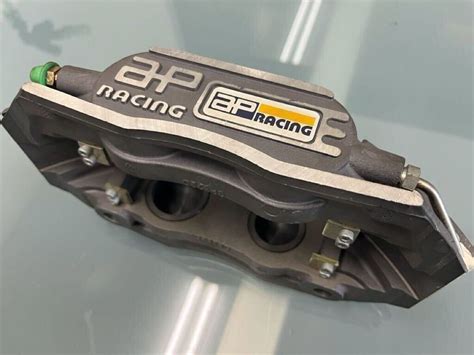 2 Ap Racing ブレーキキャリパー 未使用 Cp3720 ラジアルマウント 4ピストン Brake Caliper 左右セット