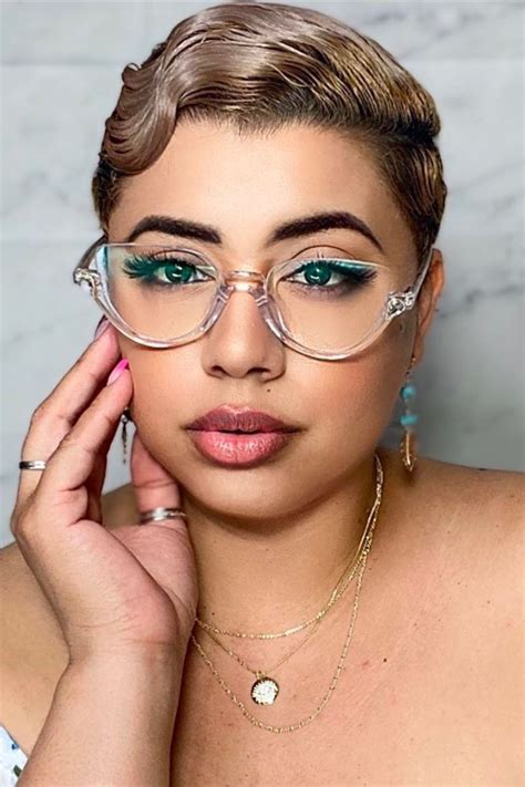 Épinglé Par Pamela Jenkins Sur Chic Glasses Lunettes De Vue Femme