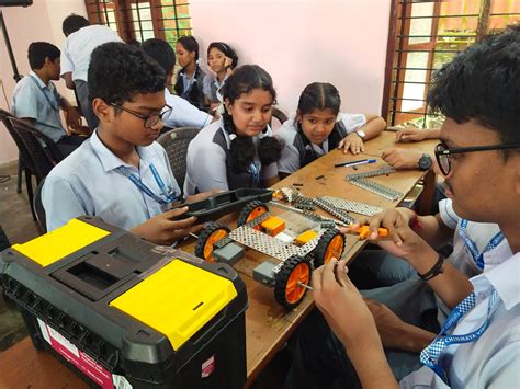 ROBOTICS AI Train The Next Generation Of AI Leaders Chinmaya Vidyalaya Naruvamoodu