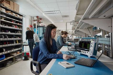 3 Series Mdo Mixed Domain Oscilloscope Tektronix