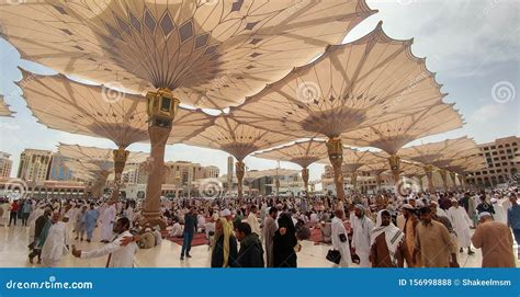 Masjid Un Nabawi Prophets Mosque In Medina Saudi Arabia Editorial