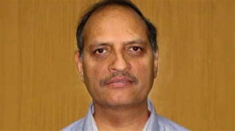 Senior Bureaucrat Suresh Kumar Assumes Additional Charge As Coal India Cmd News18