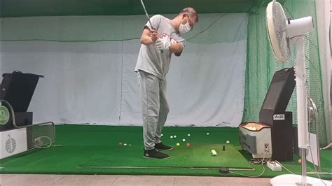 👋웨지로 공2개를 치는 연습 ️ 어프로치연습 56도웨지 골프똑딱이연습 골프독학 공2개치기 Golf Practice Lesson Youtube