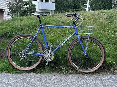 The Fork Cages Stay On During Sex R Xbiking