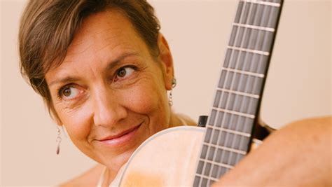 Interview With Urban Folk Jazz Vocalist Jen Chapin Wtju 91 1 Fm