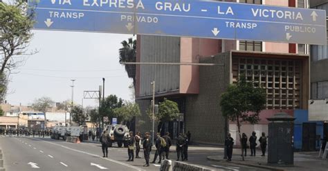 Protestas En Lima Manifestantes Contra El Gobierno De Dina Boluarte Se Concretaron En Plaza San