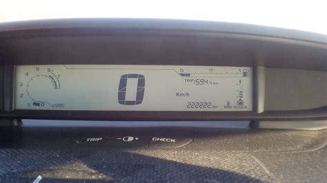 Очередной рубеж и просто красивые цифры — Citroen C4 1g 1 6 л 2010 года просто так Drive2