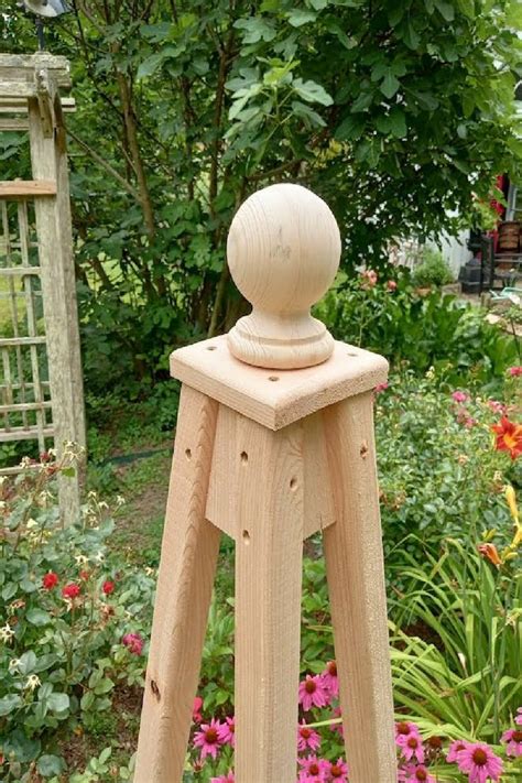 6 Cedar Obelisk Etsy Diy Garden Trellis Garden Obelisk Garden Trellis Designs