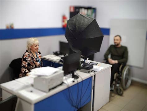 У міграційній службі Івано Франківщини подбали про потреби маломобільних груп населення