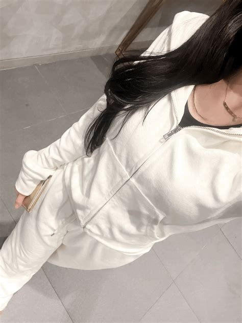 세일판매 [기모내장 꾸안꾸] 벨벳 힙 은단추 포켓 후드집업 밴딩 일자팬츠 트레이닝 세트 에이블리